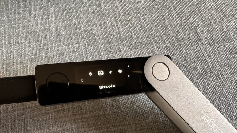 10 Best Cold Wallets for Crypto Storage of January 2024